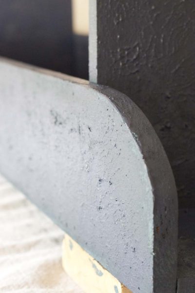 DIY Farmhouse Style Milking Bench - Southern Revivals